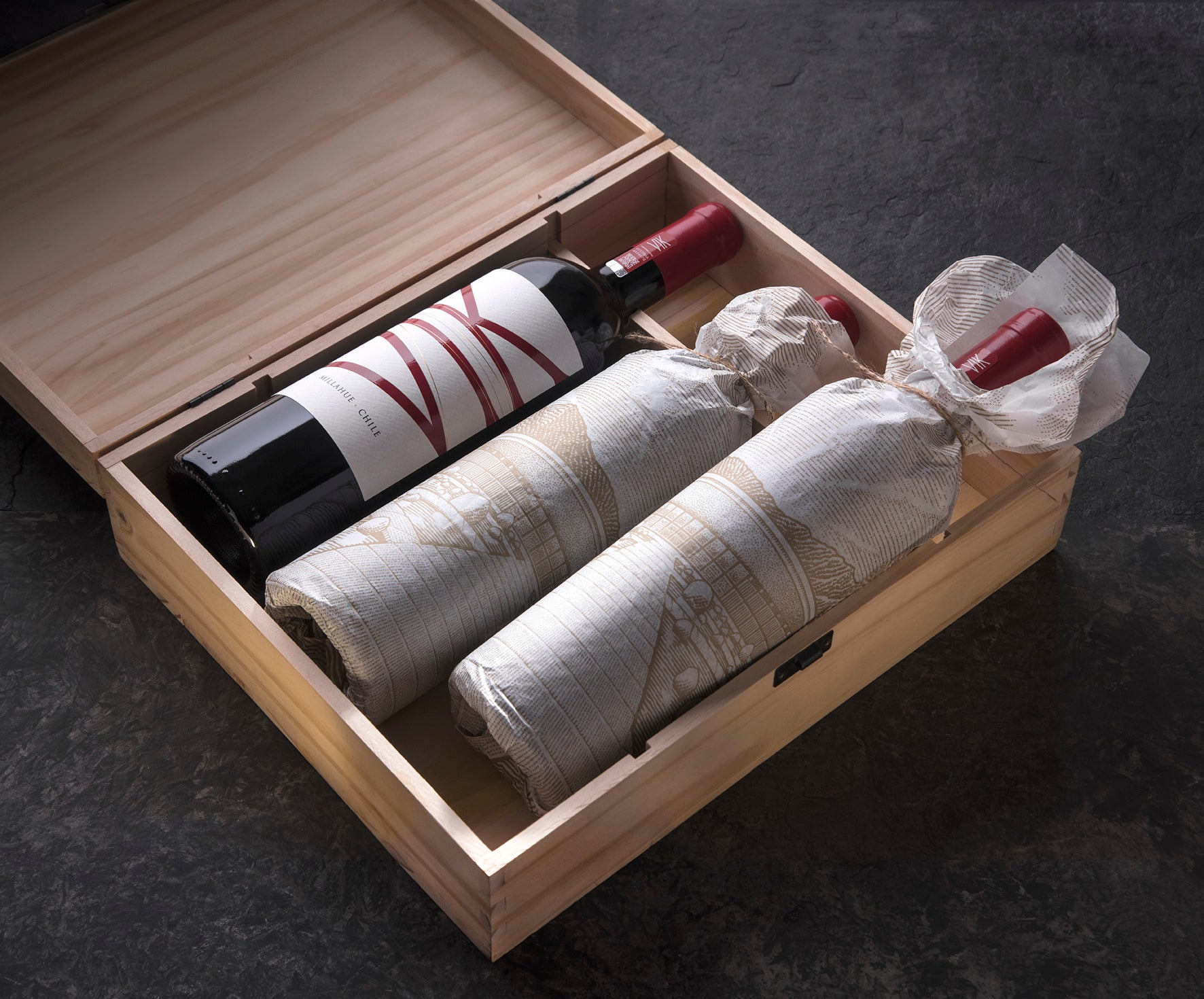 Pack: Triada VIK Edición Limitada (Año 2016 + 2017 + 2019) - 750ml – VIK Chile